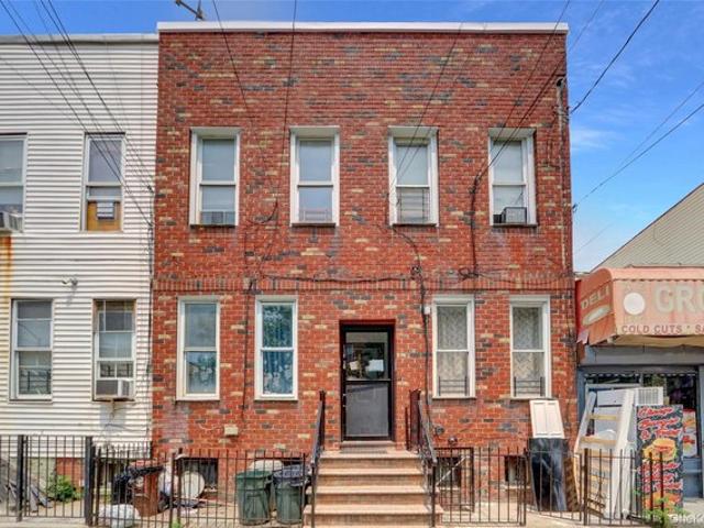 11915 st Ave, Richmond Hill South, NY 11419