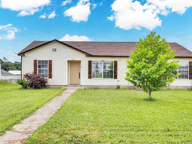 11916 Krestridge Dr, Little Rock, AR 72103