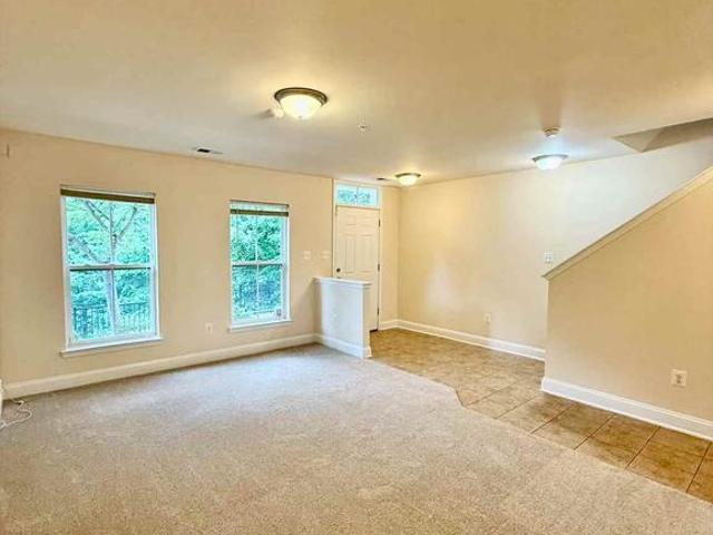 11918 Weybridge Lane