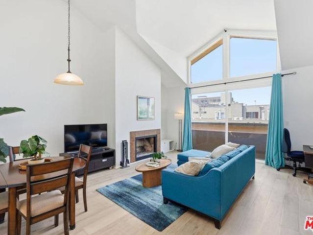 11918 Avon Way Unit 6, Los Angeles, CA 90066
