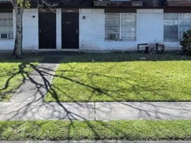 11919 Beechnut St, Houston, TX 77072