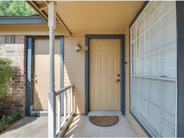 11919 Sunhillow Bend, Unit B, Austin, TX 78758 | MLS #7654 | Compass