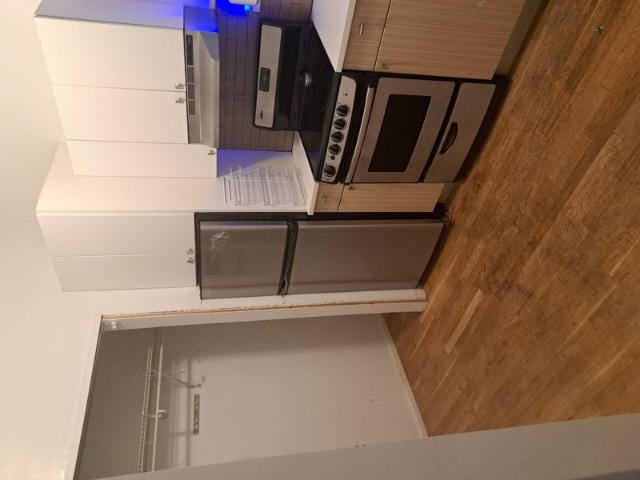 #1191 Big one bedroom in Hamilton Heights, no fee!