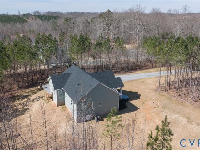 1191 Lewiston Plank Road