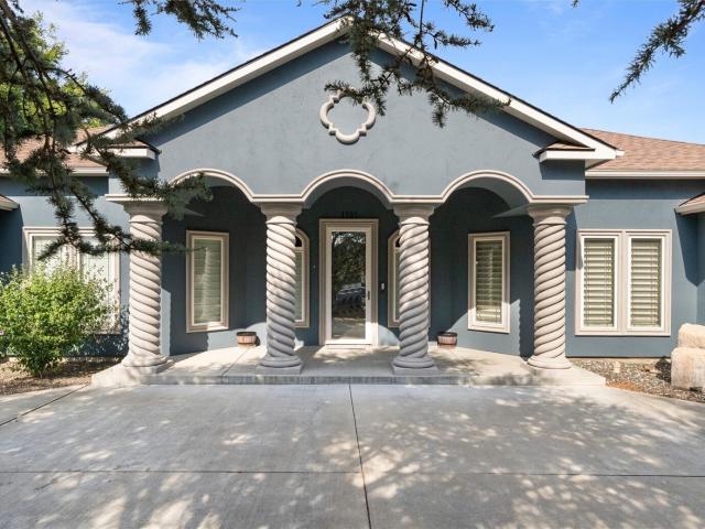 1191 Pinto Loop