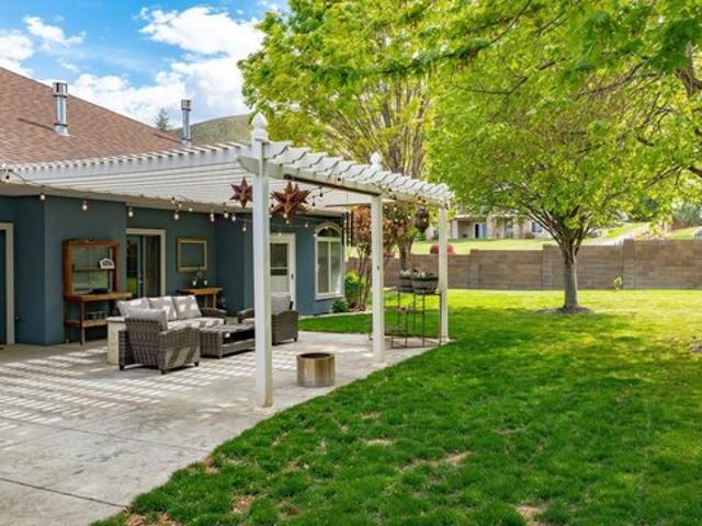 1191 Pinto Loop, Richland, WA 99352