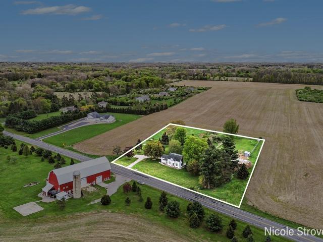 1191 W Dexter Trail