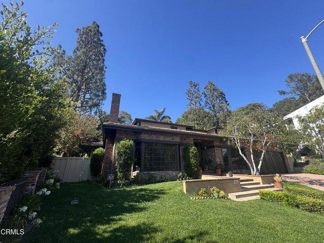11923 Brentwood Grove Dr, Los Angeles, CA 90049