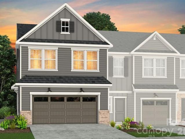 11920 Oak St, Charlotte, NC 28269
