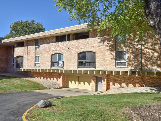 11927 W Appleton Ave, Unit 6