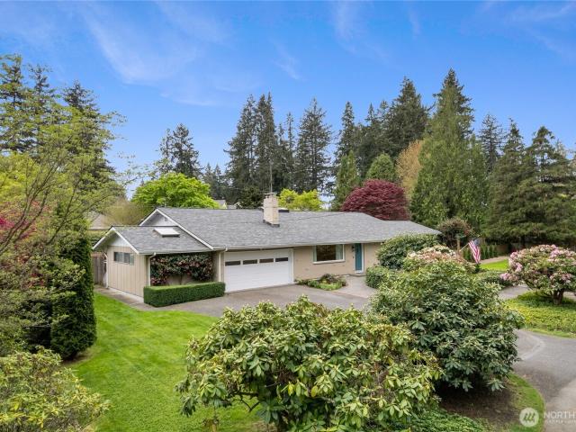 11927 Nyanza Rd SW, Lakewood, WA 98499 | MLS #2510 | Compass