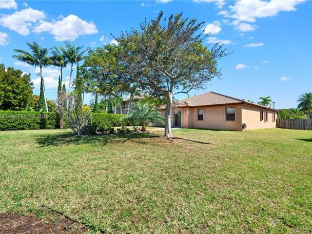 11924 SW 155th Ct, Miami, FL 33196