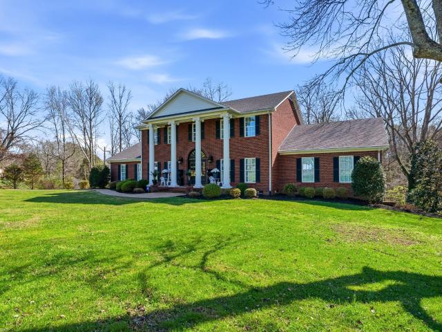 1192 Austin Cir, Lawrenceburg, TN 38464 | MLS #3116 | Compass