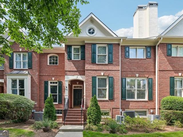 1192 Brookhaven Gln NE, Atlanta, GA 30319
