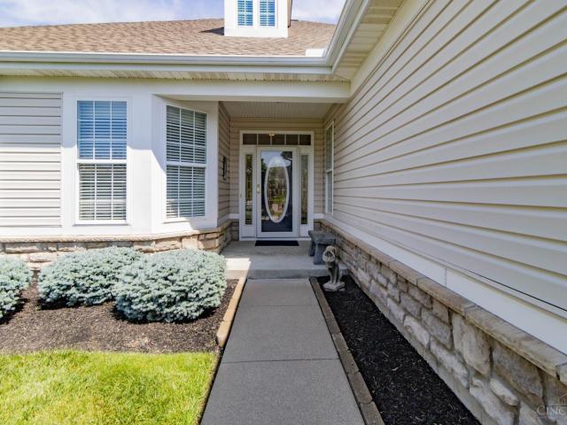 1192 Creek Cove