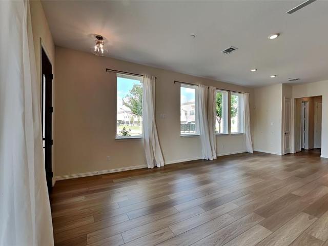 1192 Daybreak Drive