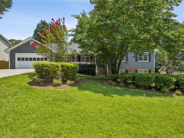 1192 Lakeview Road