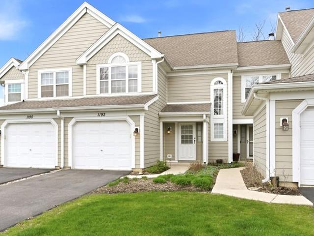 1192 Scott Ct, Carol Stream, IL 60188