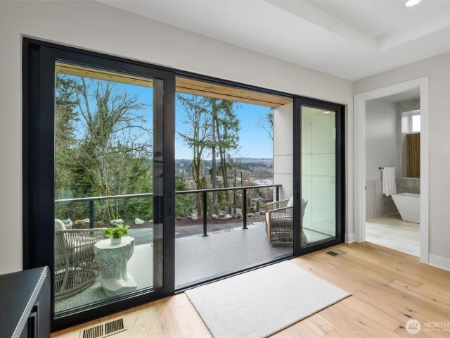 1192 th Ave NE, Kirkland, WA 98034 | MLS #2482
