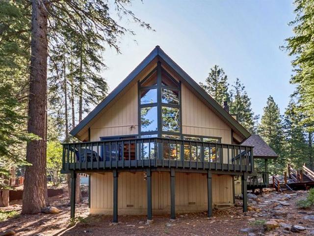11933 Chamonix Rd, Truckee, CA 96161