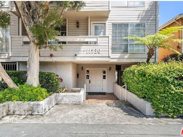 11930 Avon Way, Unit 207, Los Angeles, CA 90066 | MLS #26706