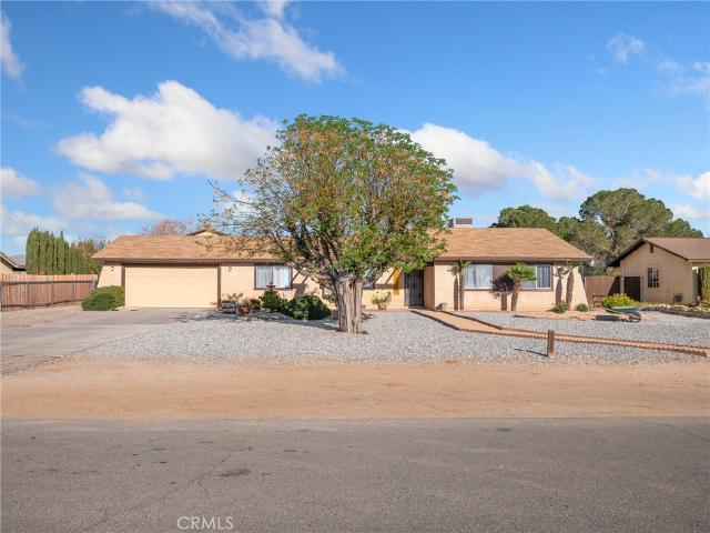11935 Wapato Rd, Apple Valley, CA 92308 | MLS #HD26060 | Compass