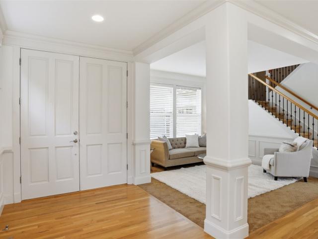 11935 SE 76th Street