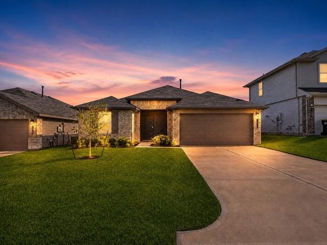 11936 Summer Oak Trl, Willis, TX 77318