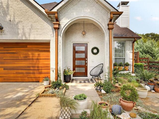 1193 Marchant Place