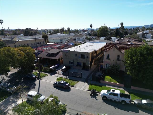 1193 N Ardmore Ave, Los Angeles, CA 90029 | MLS #CV26040 | Compass