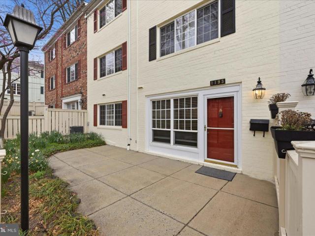 1193 N Van Dorn St, Alexandria, VA 22304 | MLS #VAAX2055 | Compass