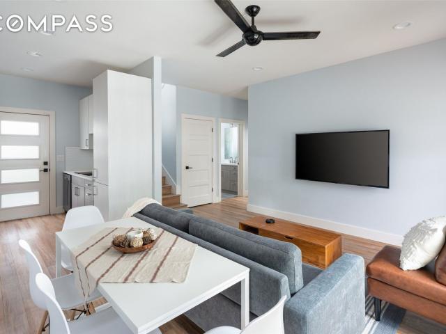 1193 E M. Franklin Ave 2, Austin, TX