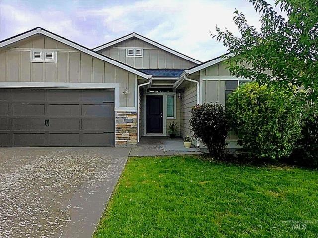 1193 W Crosswind Dr