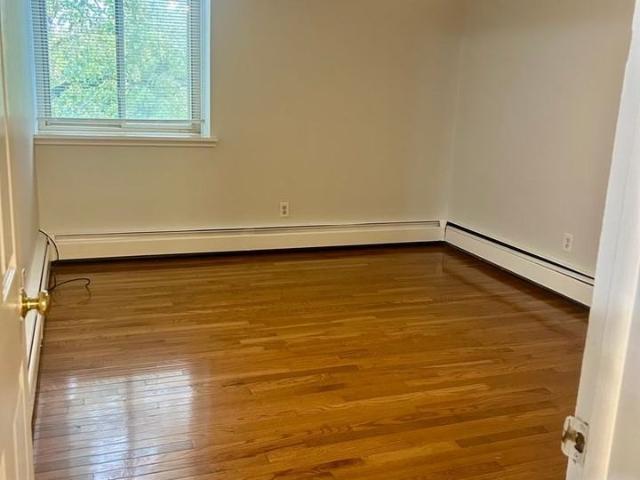 119 125 Perrin Street 1 Bedroom Apartment for Rent at 119 Perrin St, Ypsilanti, MI 48197