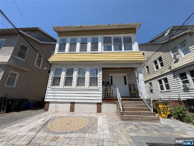 119 121 End Avenue 2, Newark, US, NJ