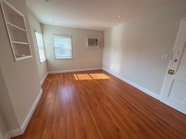 119 1 Bedroom Apartment for Rent at 1004 1/2 E Chevy Chase Dr, Glendale, CA 91205 Adams Hill