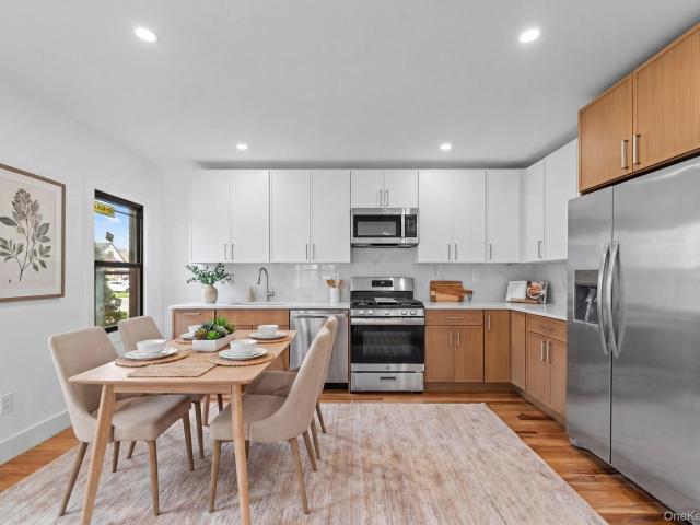 119 33 th Street | Compass