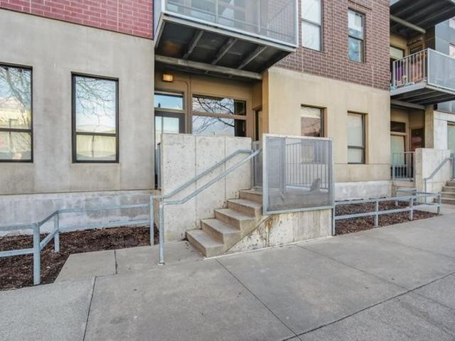 119 4th St Unit 103, Des Moines, IA 50309