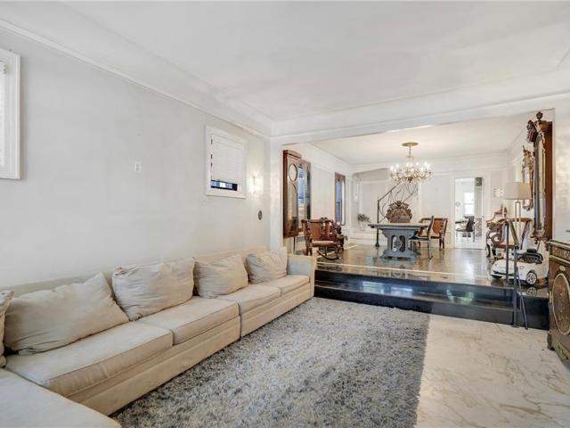 119 86th Street
