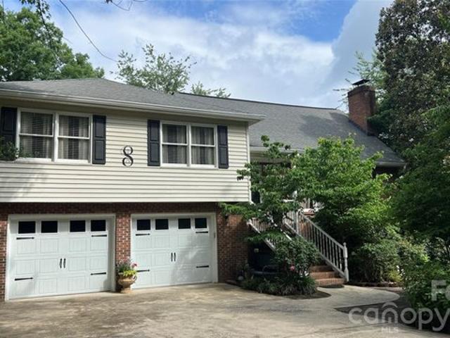 119 Country Meadows Ln, Kings Mountain, NC 28086