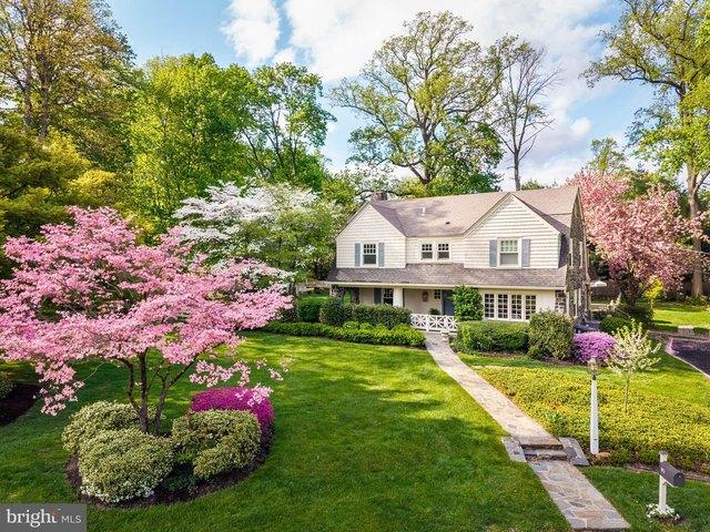 119 Cambria Ct, Wayne, PA 19087
