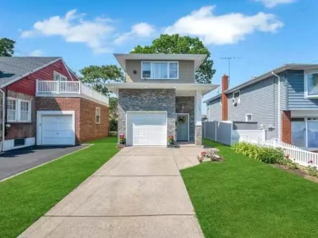 119 Cedar Street, Valley Stream, NY 11580
