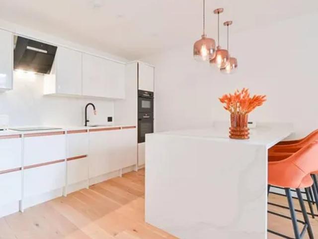 119 Chatham Street, London, SE1 4YL, United Kingdom | 3 bed house for rent #128881215 | Rentberry