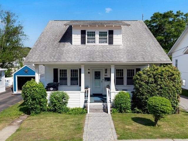 119 Chestnut St, Southbridge, MA 01550