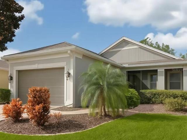 119 Crescent Moon Dr, Groveland, FL 34736 | MLS #G5088