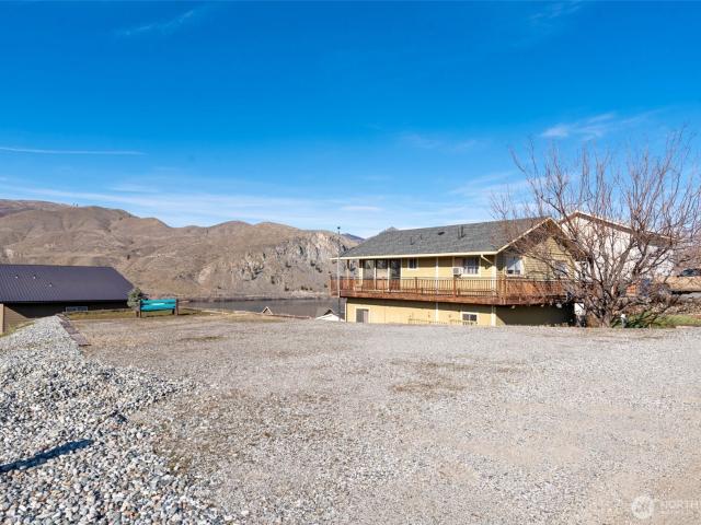 119 Crest View Drive