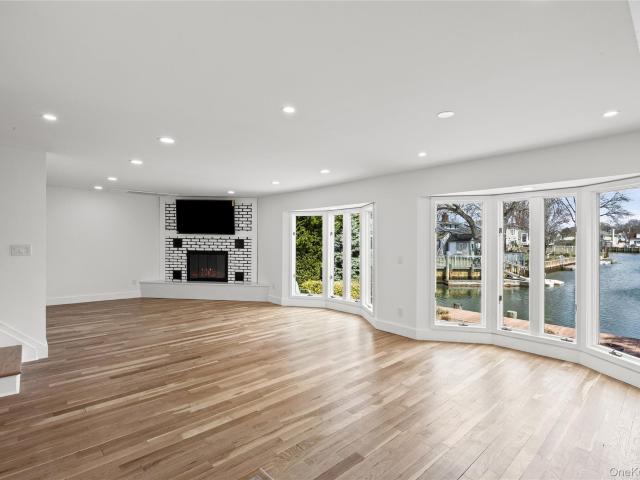 119 Alhambra Road