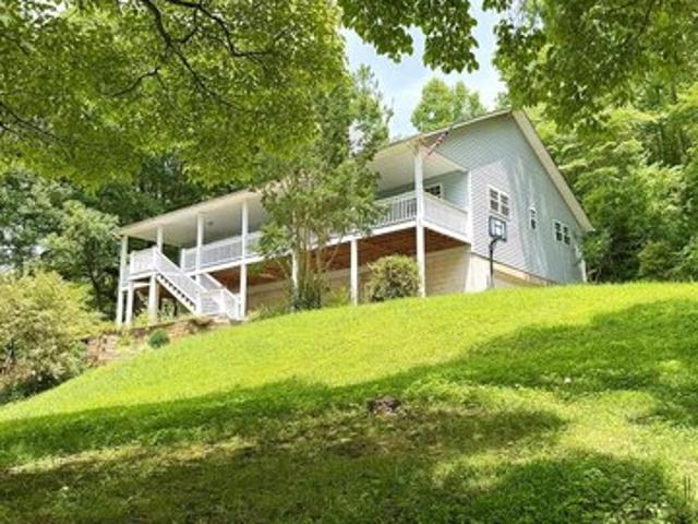 119 Ashlan Trl, Hayesville, NC 28904