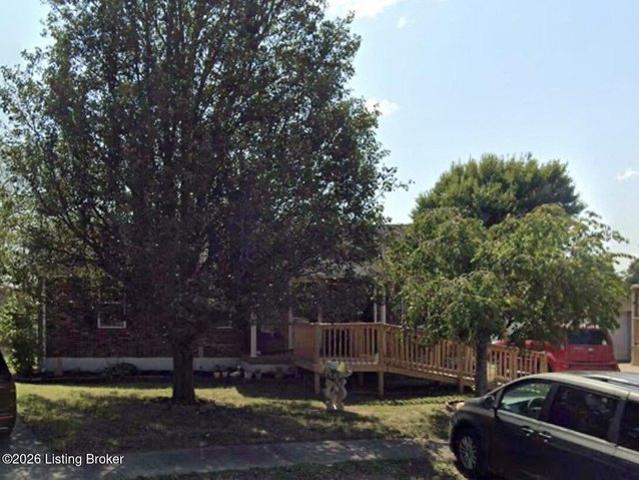 119 Ashley Ct, Louisville, KY 40229