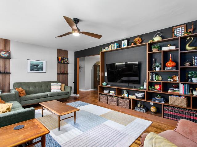 119 Azalea Circle